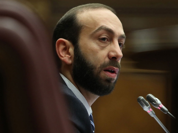 Ian Gillan: Opening of the school symbolizes rebirth of music - Mediamax.am